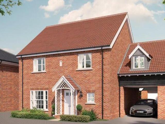 4 Bedroom Link Detached House For Sale In Norfolk