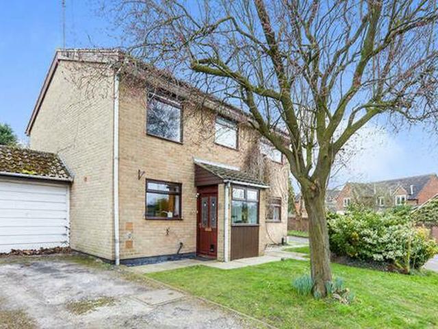 4 bedroom link detached house for sale in Pinfold Close Repton Derby Derbyshire DE65