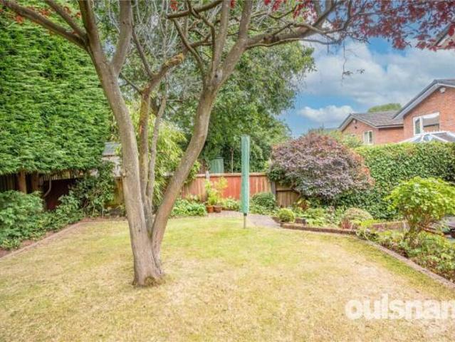 4 bedroom link detached house for sale in Selly Wick Drive, Selly Park, Birmingham, B29