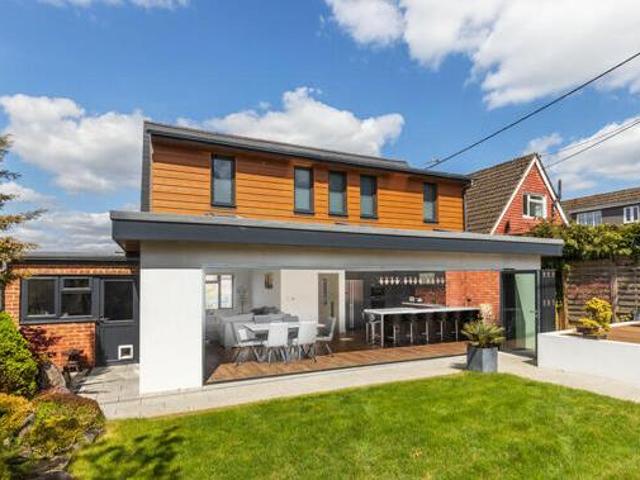 4 Bedroom Link Detached House For Sale In South Wonston