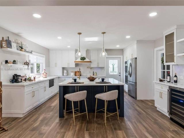 4 bedroom luxury House for sale in Miami, Florida