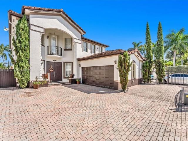 4 bedroom luxury House for sale in Miami, Florida