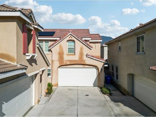 4 bedroom luxury House for sale in San Bernardino, California