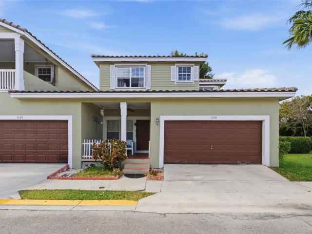 4 bedroom luxury Townhouse for sale in Coral Springs, Florida