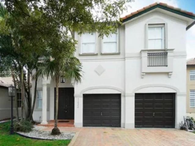 4 bedroom luxury Townhouse for sale in Doral, United States