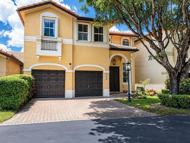 4 bedroom luxury Townhouse for sale in Doral, United States