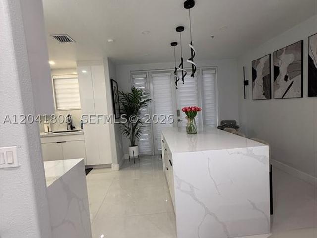 4 bedroom luxury Townhouse for sale in Hialeah, United States