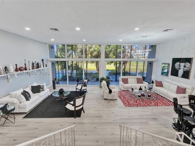 4 bedroom luxury Townhouse for sale in Hialeah, United States