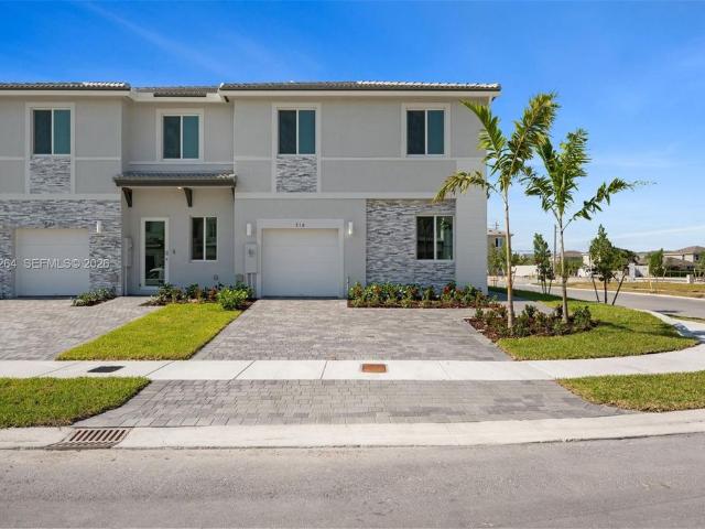 4 bedroom luxury Townhouse for sale in Homestead, Florida