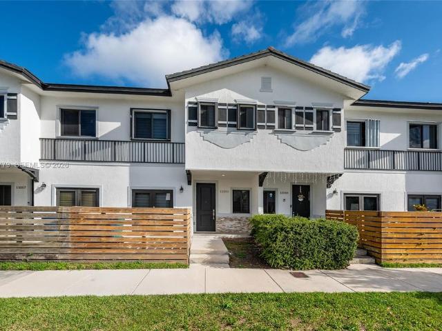 4 bedroom luxury Townhouse for sale in Homestead, Florida