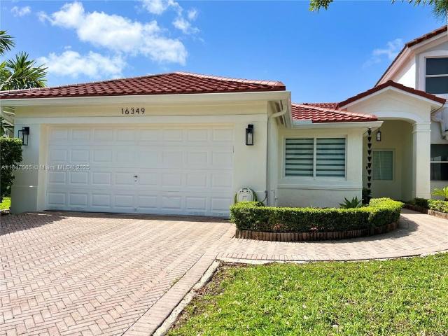 4 bedroom luxury Townhouse for sale in Miami Terrace Mobile Home, United States