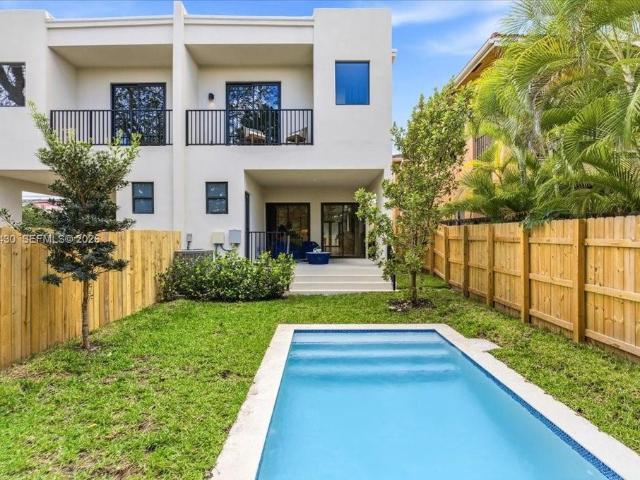 4 bedroom luxury Townhouse for sale in Miami, United States