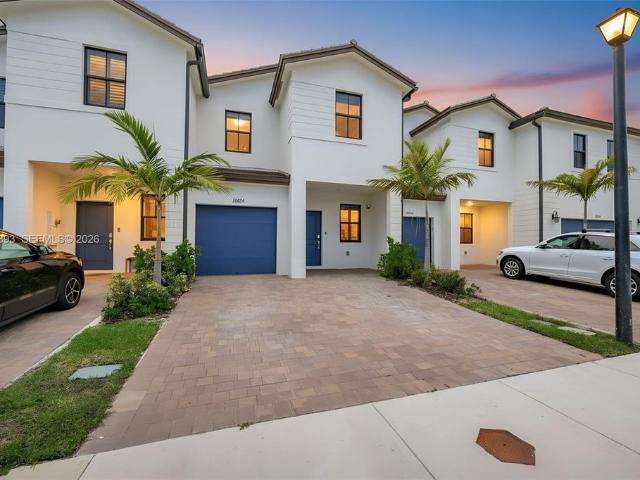 4 bedroom luxury Townhouse for sale in Miami, Florida