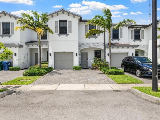 4 bedroom luxury Townhouse for sale in Miami Gardens, United States