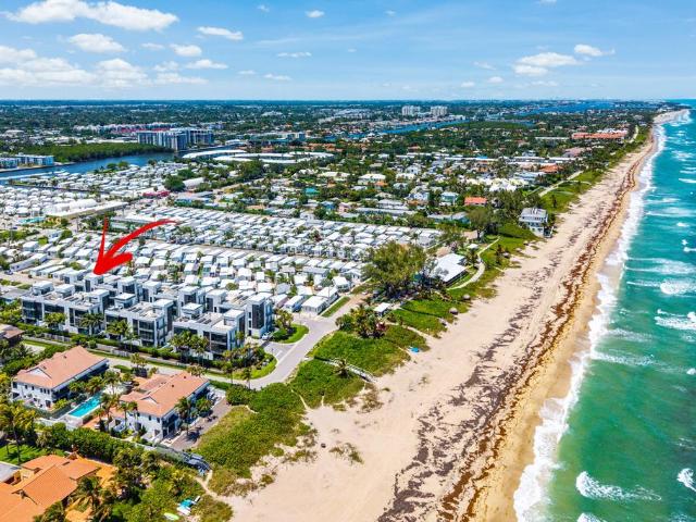 4 bedroom luxury Townhouse for sale in Ocean Ridge, Florida