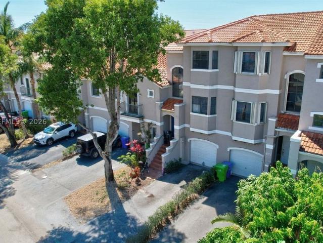 4 bedroom luxury Townhouse for sale in Sunrise, Florida