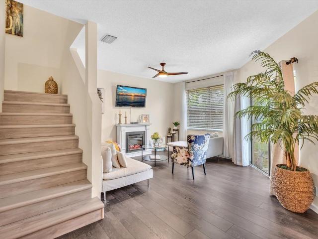 4 bedroom luxury Townhouse for rent in Boca Raton, United States