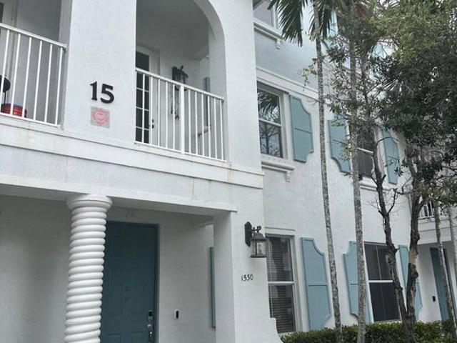 4 bedroom luxury Townhouse for rent in Boynton Beach, Florida