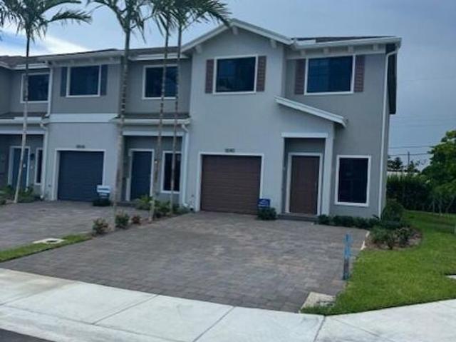 4 bedroom luxury Townhouse for rent in Haverhill, United States