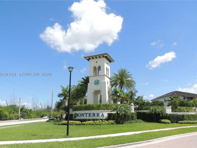 4 bedroom luxury Townhouse for rent in Hialeah, Florida