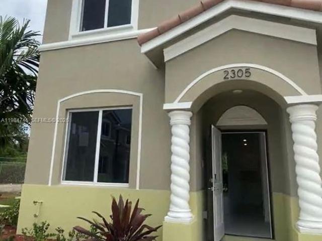 4 bedroom luxury Townhouse for rent in Homestead, Florida