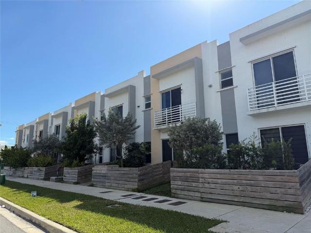 4 bedroom luxury Townhouse for rent in Homestead, Florida