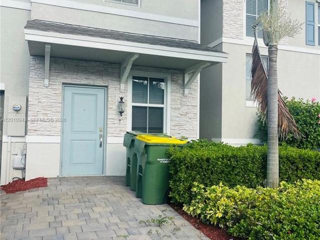 4 bedroom luxury Townhouse for rent in Homestead, Florida