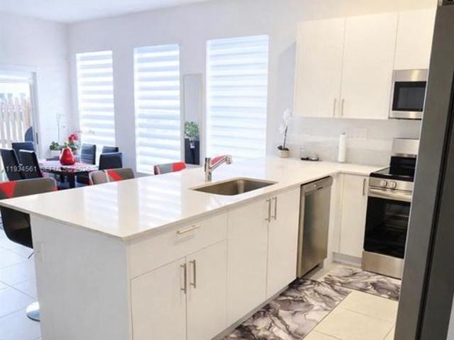 4 bedroom luxury Townhouse for rent in Homestead, Florida