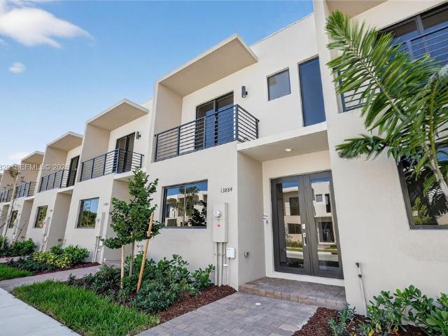4 bedroom luxury Townhouse for rent in Homestead, United States
