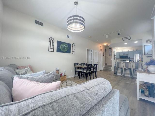 4 bedroom luxury Townhouse for rent in Kissimmee, Florida