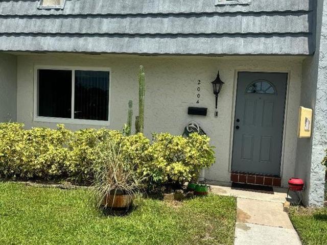 4 bedroom luxury Townhouse for rent in Lauderdale Lakes, United States