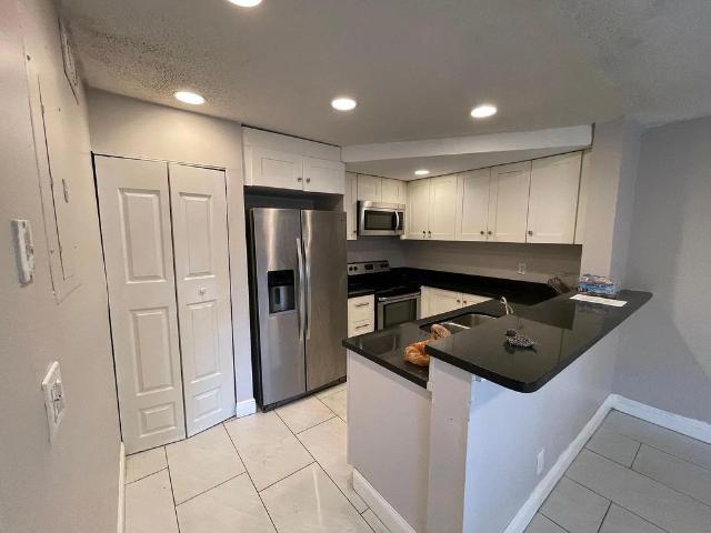 4 bedroom luxury Townhouse for rent in Lauderhill, United States