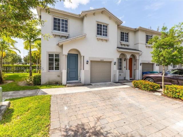 4 bedroom luxury Townhouse for rent in Miami Gardens, United States