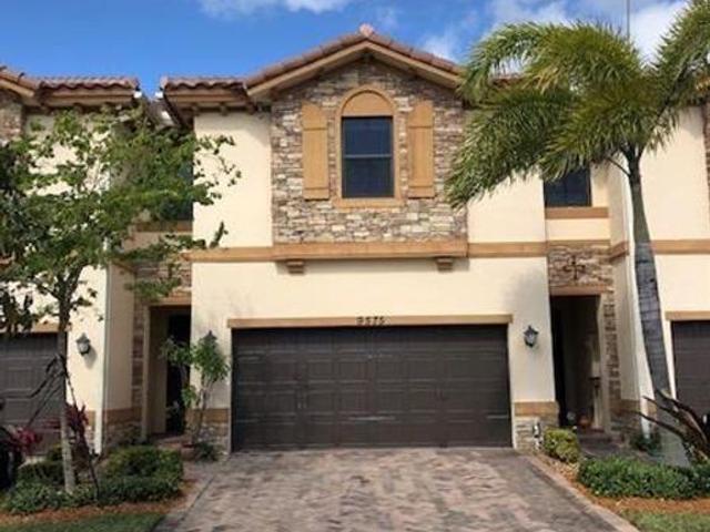 4 bedroom luxury Townhouse for rent in Parkland, United States