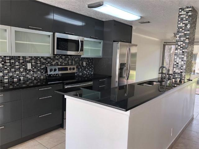 4 bedroom luxury Townhouse for rent in Plantation, United States