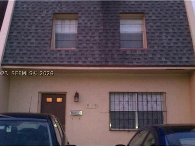 4 bedroom luxury Townhouse for rent in Sunrise, Florida