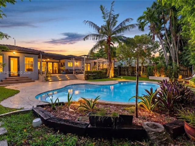 4 bedroom luxury Villa for rent in Miami Beach, Florida