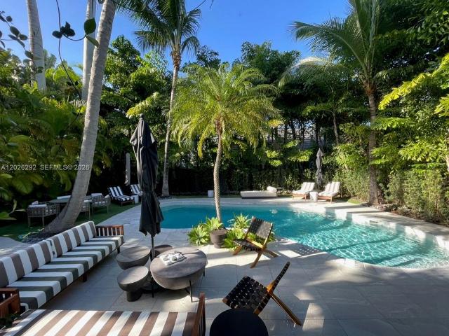 4 bedroom luxury Villa for rent in Miami Beach, Florida