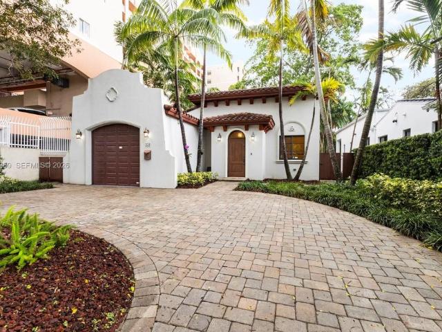 4 bedroom luxury Villa for rent in Miami, Florida