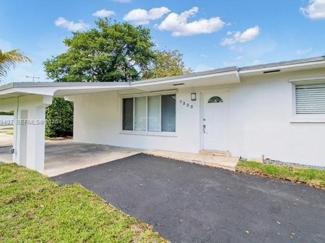4 bedroom luxury Villa for rent in Miami, Florida