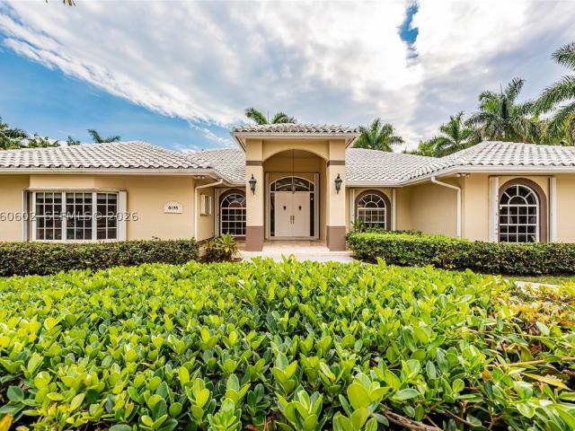 4 bedroom luxury Villa for rent in Miami, Florida