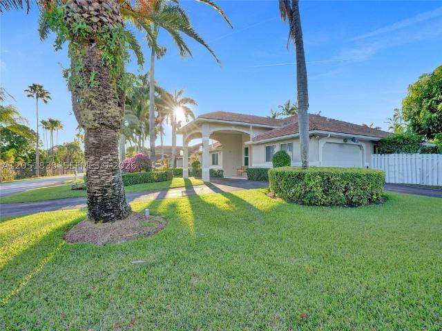 4 bedroom luxury Villa for rent in Miami, Florida