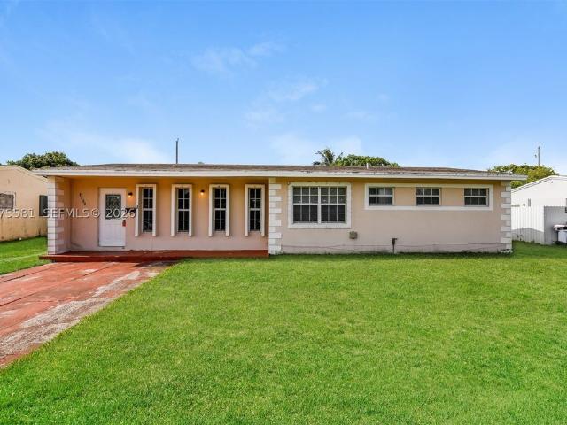 4 bedroom luxury Villa for rent in Miami Gardens, United States