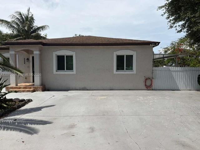 4 bedroom luxury Villa for rent in Miami Heights Trailer Park, United States