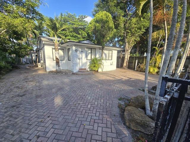 4 bedroom luxury Villa for rent in Miami Heights Trailer Park, United States