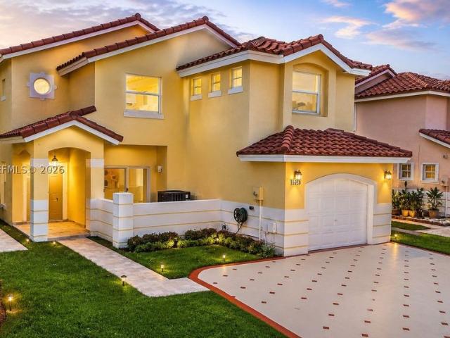 4 bedroom luxury Villa for rent in Miami Terrace Mobile Home, United States