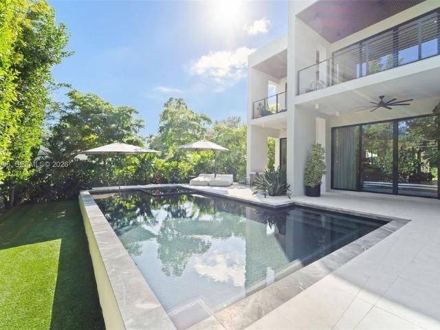 4 bedroom luxury Villa for rent in Miami, United States