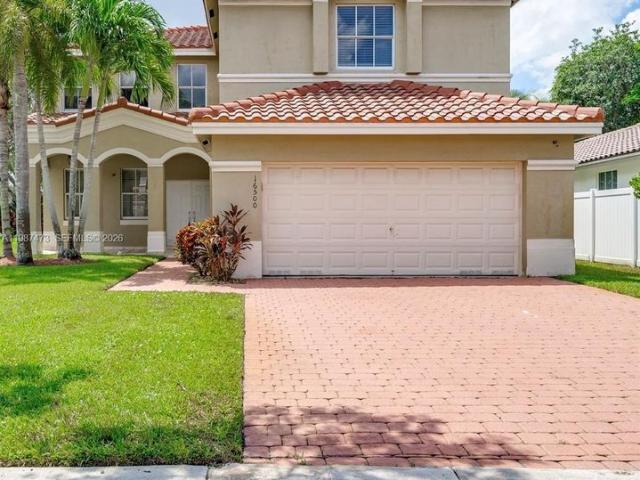 4 bedroom luxury Villa for rent in Miramar, Florida