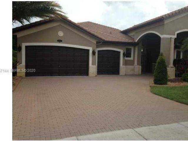 4 bedroom luxury Villa for rent in Miramar, Florida