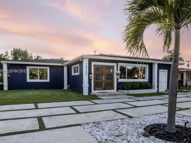 4 bedroom luxury Villa for rent in North Miami Beach, Florida